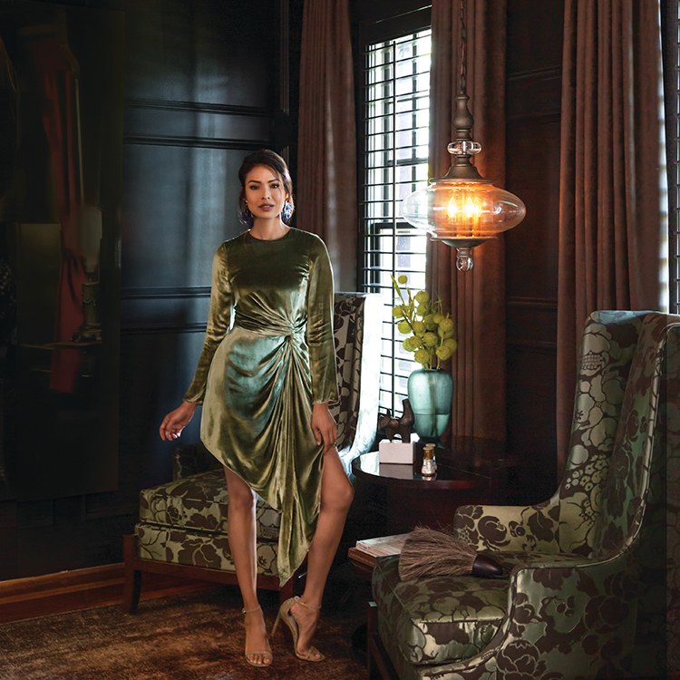 Hinkley 4323OZ - Wexley Chandelier | Frank Webb Home